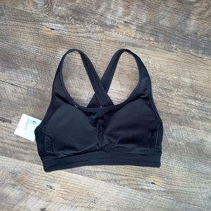 DSG | Intimates & Sleepwear | Nwt Black Dsg Compression Sports Bra ...